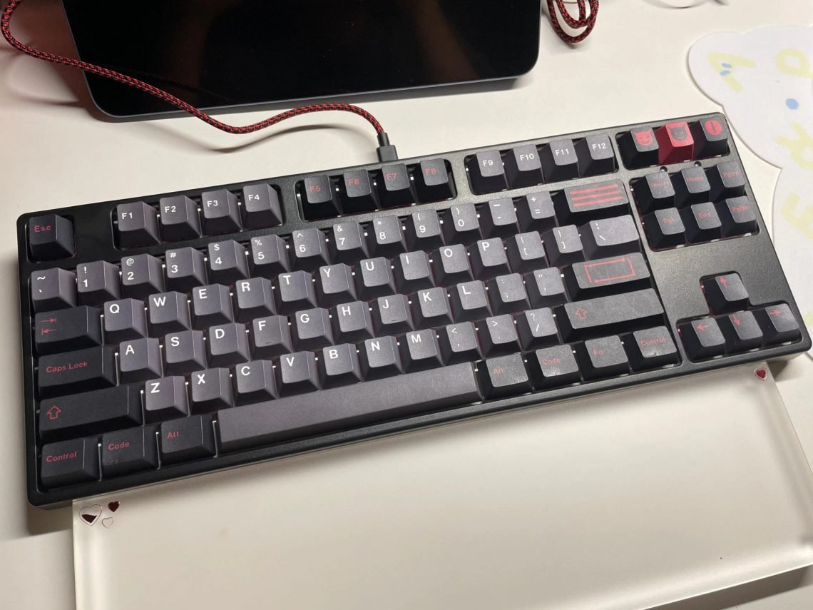 Evil Dolch Keycaps Set GMK Clone Devil Red Black - Keysium